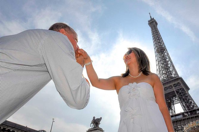 Paris Renew Your Wedding Vows Experience With Professional Photographer - Ceremony Details
