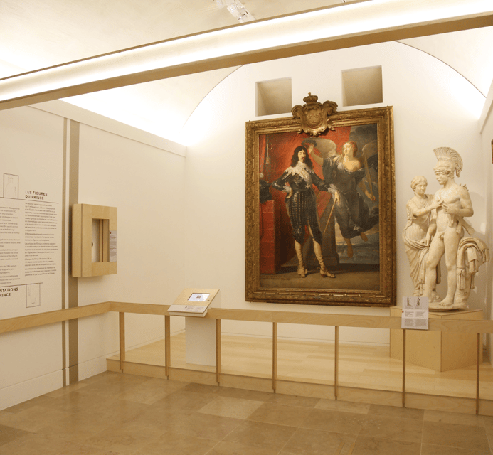 Paris : Rivercruise and Louvre guided tour SEMI PRIVATE - What Does This Tour Offer in Practical Terms?