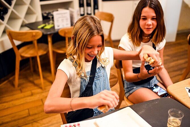 Paris Saint Germain Walking Food Tour with Secret Food Tours - Who Should Join?