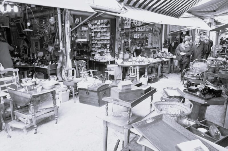 Paris: Saint Ouen Flea Market Guided Tour - Who Will Love This Tour?