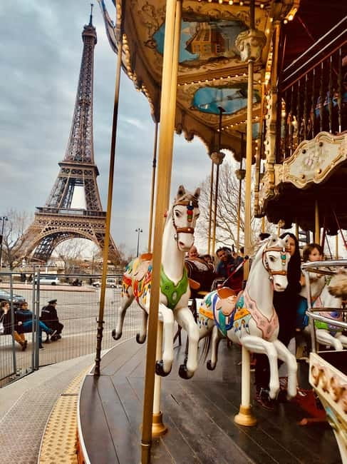 Paris: See 15 to 30 Top Sights with a Fun Guide - Transportation and Timing