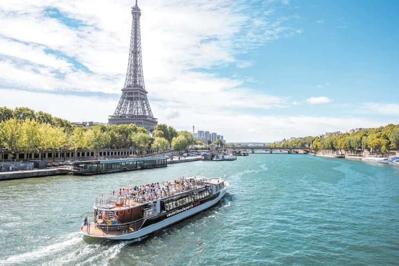 Paris: Seine River Cruise with a Live Guide - Analyzing the Value for Your Money