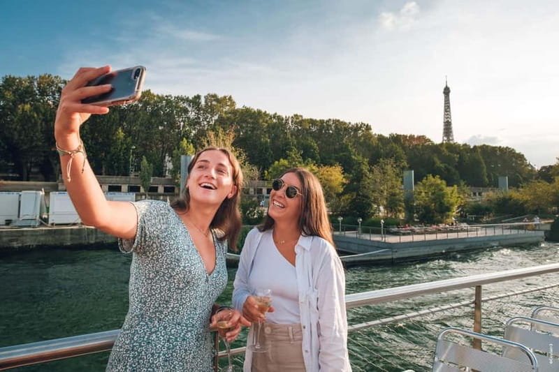 Paris: Seine River Cruise with a Live Guide - Final Thoughts