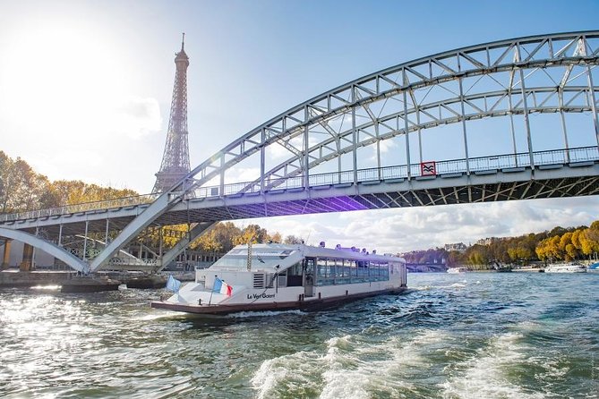 Paris Seine River Gourmet Lunch Cruise With Champagne Option - Indulge in Elegance