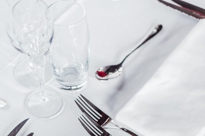 Paris Seine River Lunch Cruise by Bateaux Mouches - Customer Feedback and Ratings