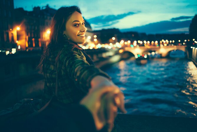 Paris Seine River Sightseeing Cruise by Bateaux Mouches - Insider Tips for an Unforgettable Cruise