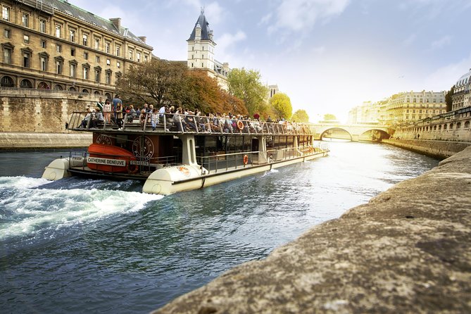 Paris Seine River Sightseeing Cruise With Commentary by Bateaux Parisiens - Departure Details and Ticket Information