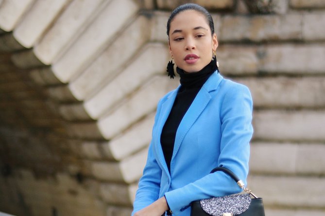 Paris Shopping Experience with a Personal Shopper - Authentic French Fashion and Unique Finds