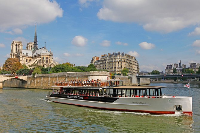 Paris Sightseeing Tour with Seine River Cruise from Disneyland® - The Highlight: Eiffel Tower and Free Exploration