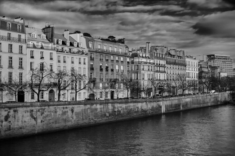 Paris: Signature Portrait Session with Benoît - Who Should Consider This Experience?