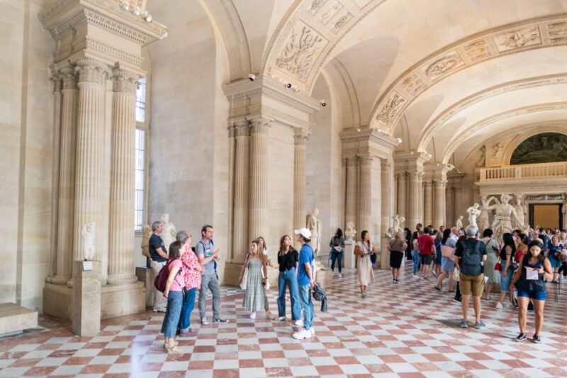 Paris: Skip-the-Line Louvre Highlights Guided Tour - Practical Considerations
