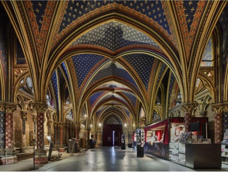 Paris: Ste-Chapelle, Conciergerie, Notre Dame Private Tour - Key Points
