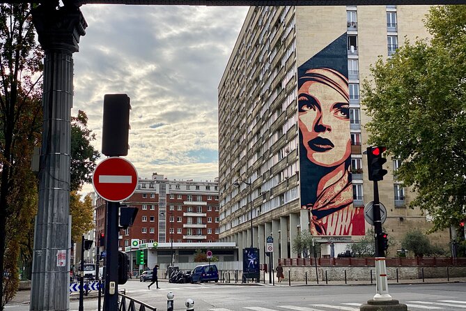 Paris Street Art, Smartphone Audioguided Tour - Capturing the Essence of Street Art