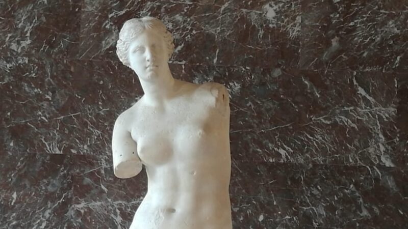 Paris: The Louvre A Private Tour - an artist's insight - Key Points