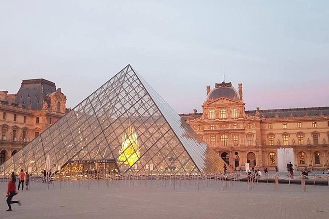 Paris Top Sights Half Day Walking Tour with a Fun Guide - Who Should Book This Tour?