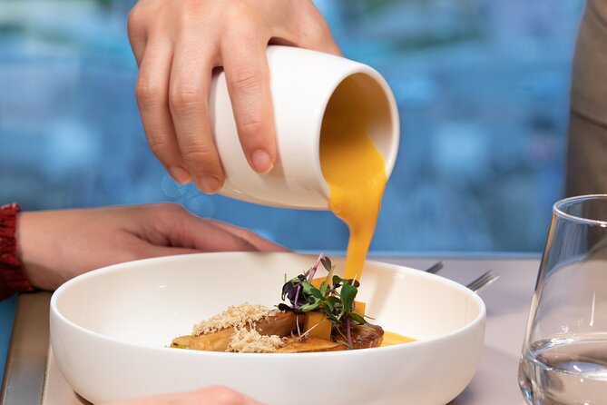 Paris Tour: Eiffel Tower Lunch, Boat Cruise, and Louvre Tour - Customer Feedback and Experiences