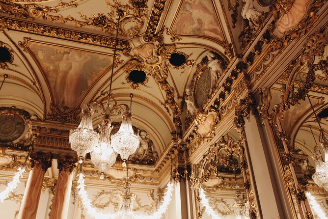 Paris Tour in Small Group by an Expert Driver & CDG Transfers - What We Loved About This Tour