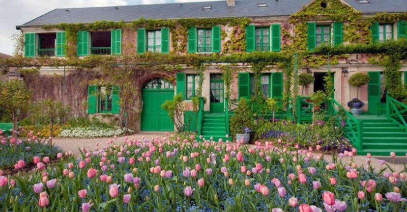 Paris: Transfer Giverny village house Claude Monet 3 pax - Who Will Love This Tour?