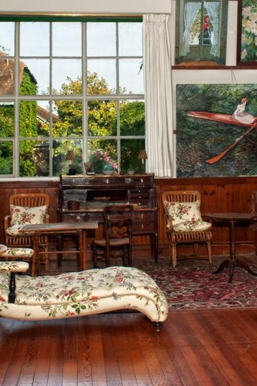 Paris: Transport for visit Giverny Claude Monet 7 peoples - Practical Tips for Your Visit