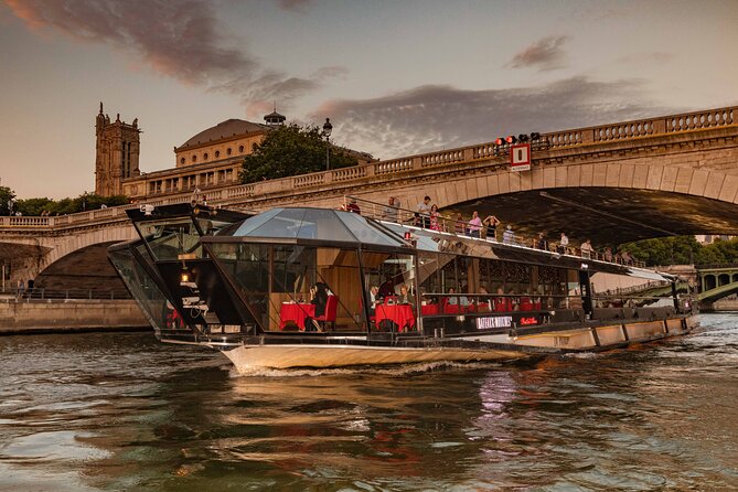 Paris Valentine's Day Dinner Cruise by Bateaux-Mouches - Authentic Experiences from Past Travelers