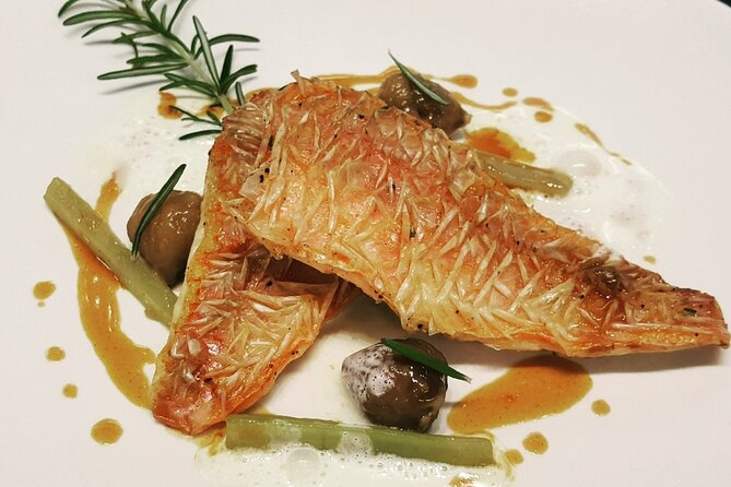 Parisian/Colombian Cooking Classes and Dining Experience - Meet Your Hosts: Catalina and Brian