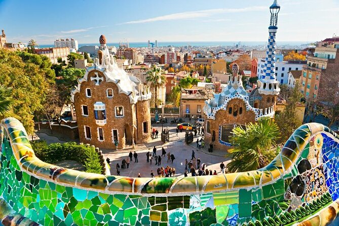 Park Güell and Sagrada Familia Private Tour - Starting at Park Güell: Nature and Art Collide