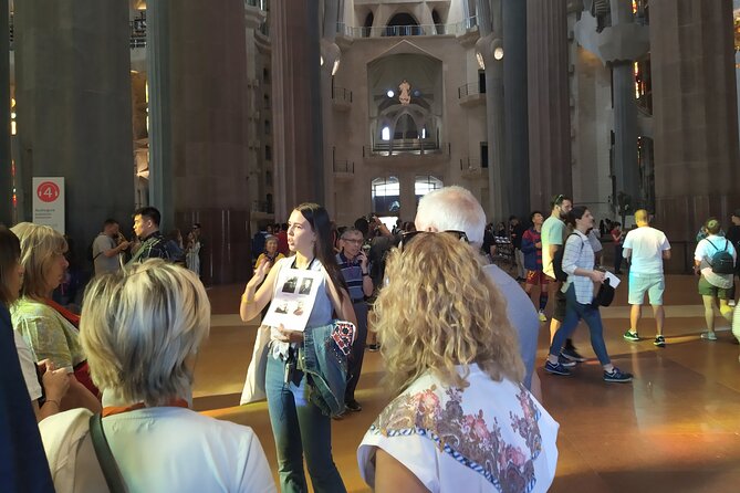 Park Guell and Sagrada Familia Tour in Barcelona - Highlights of the Tour