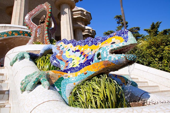 Park Guell Guided Tour With Skip the Line Ticket in Barcelona - Inclusions and Logistics
