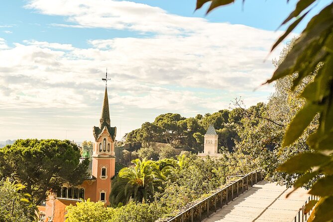 Park Guell & Sagrada Familia Tour with Skip the Line Tickets - FAQs