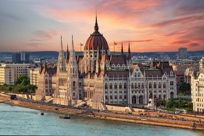 Parliament Tour in Budapest With Audio Guide - Audio Guide Features and Benefits