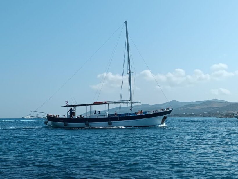 Paros Antiparos: Full-Day Boat Tour with Lunch & Drinks - Who Would Love This Tour?