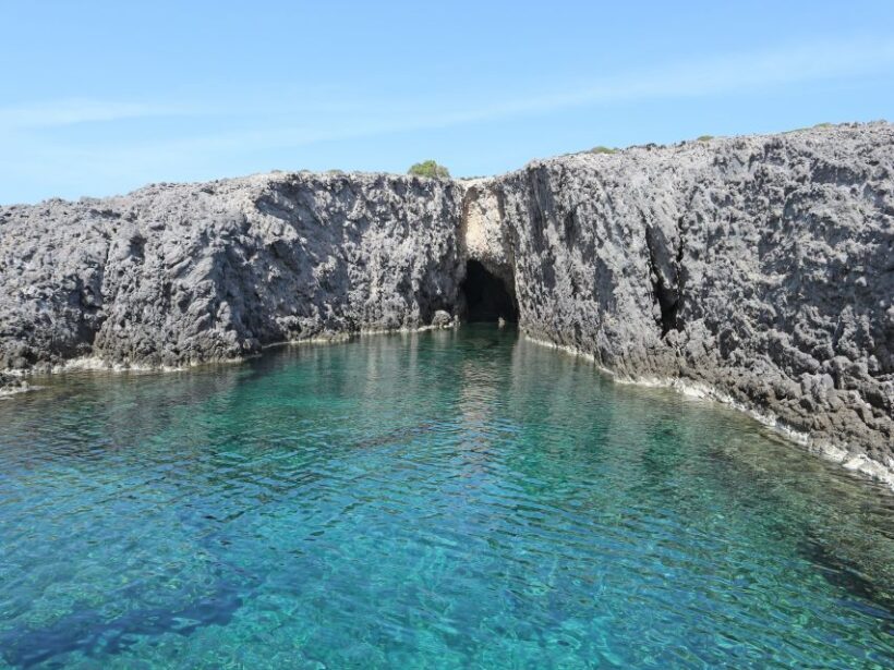 Paros: Antiparos Island and Despotiko Private Boat Trip - The Sum Up