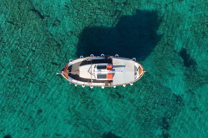 Paros Half Day Boat Tour From Naoussa Port and Bay . - Customer Reviews and Feedback