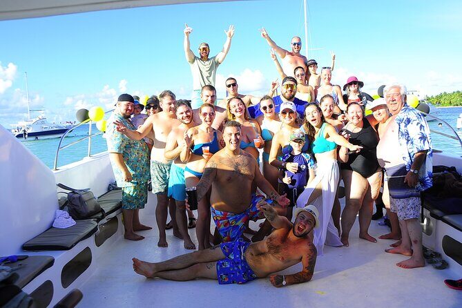 Party Boat and Snorkeling Family-friendly Semi-Private - Key Points