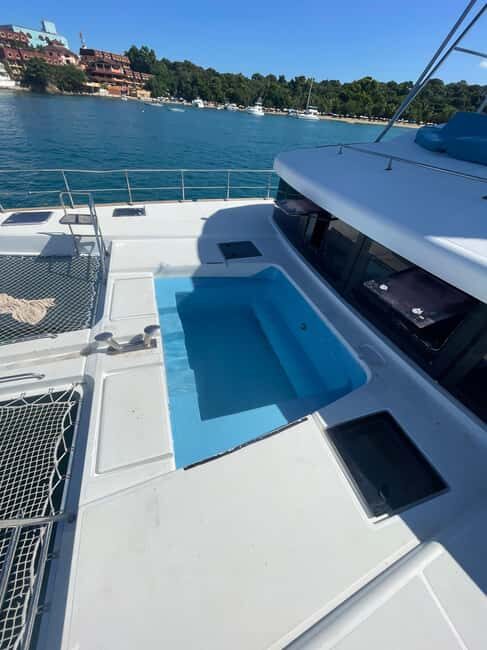 Party boat Catamaran: Lunch Drinks & Jacuzzi Puerto plata - The Value of This Tour
