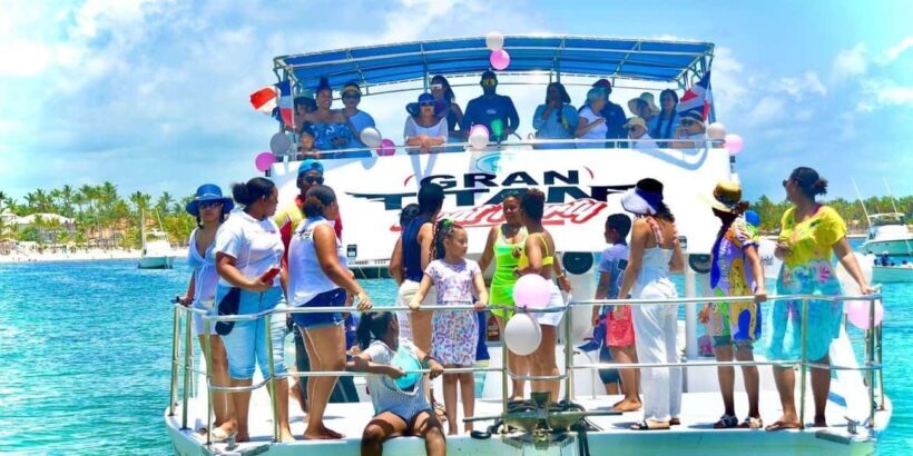 Party Boat in Punta Cana with Drinks Included - The Value of the Experience