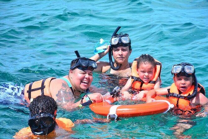 Party Boat Splash  Punta Cana Way - Who Should Consider This Tour?