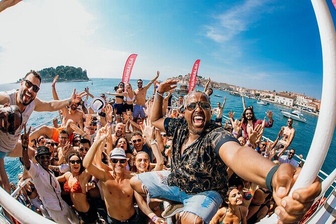 Party Boat Tour in Punta Cana - An In-Depth Look at the Tour Experience