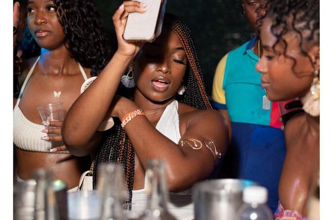 Party Night 27/27 Lounge and Taboo night club - Who Should Consider This Tour?