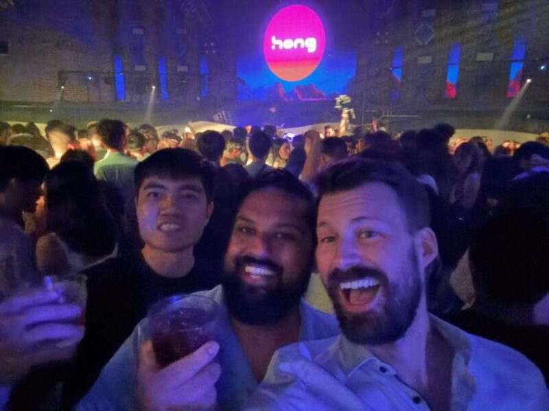 Party Singapore Bespoke Pub Crawl - Authentic Experiences and the Value