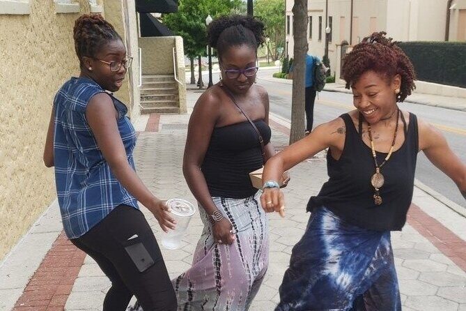 Pasadena City Scavenger Hunt Excursion by Zombie Scavengers - The Meeting Point and Logistics