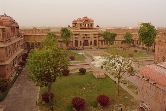 Passage Through Rajasthan - Starting in Mumbai: India’s Commercial Gateway
