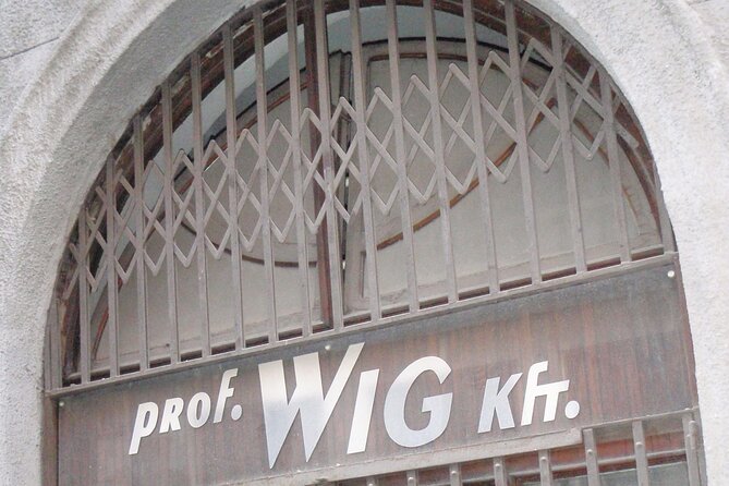 Past and Present of Budapest Jewish District Tour - Participant Feedback and Guide Performance