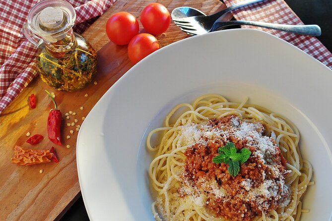 Pasta and Tiramisu Cooking Class in Florence - Who Will Love This Tour?