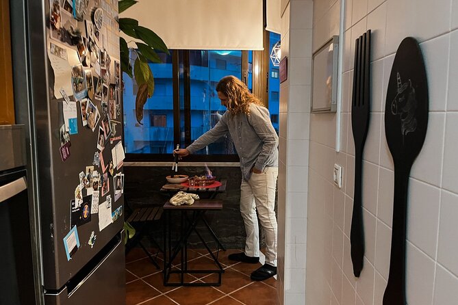 Pastel de Nata Class in Sintra with a Food-Loving Couple - Key Points