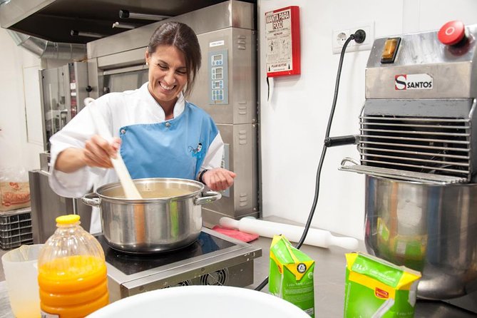 Pastel de Nata Masterclass at a Real Bakery in Lisbon - What the Reviews Say