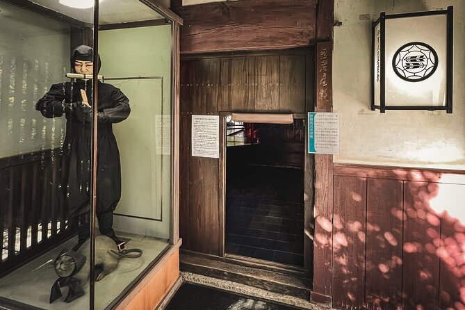 Path of Ninjas & Samurais: Private Van History Tour From Kyoto - Exploring Iga Ninja House