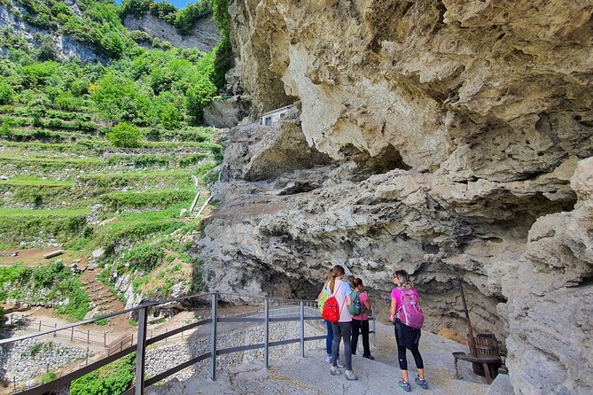 Path of the Gods Hike - Exploring the Amalfi Coast Landscape