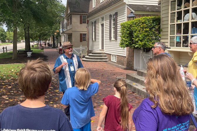 Patriots Tour of Colonial Williamsburg or Williamsburg 101 - What to Expect During the Tour
