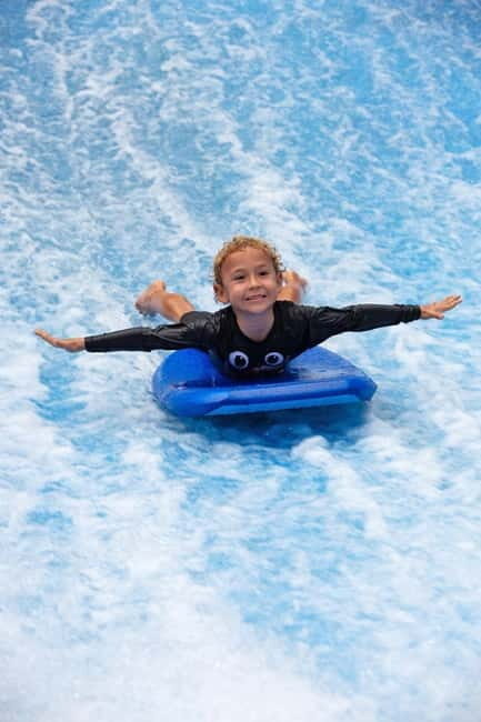 Pattaya: Columbia Pictures Aquaverse Entry Ticket and Onsen - Key Points